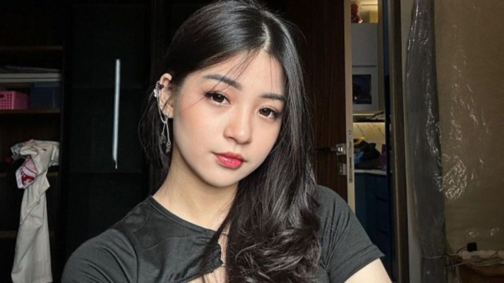 BTR Leka dan ONIC Anisa Jadi Duta Timnas Esports SEA Games 2023